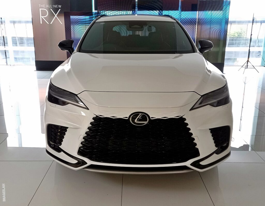 Lexus RX500h F SPORT Hybrid joins RX350