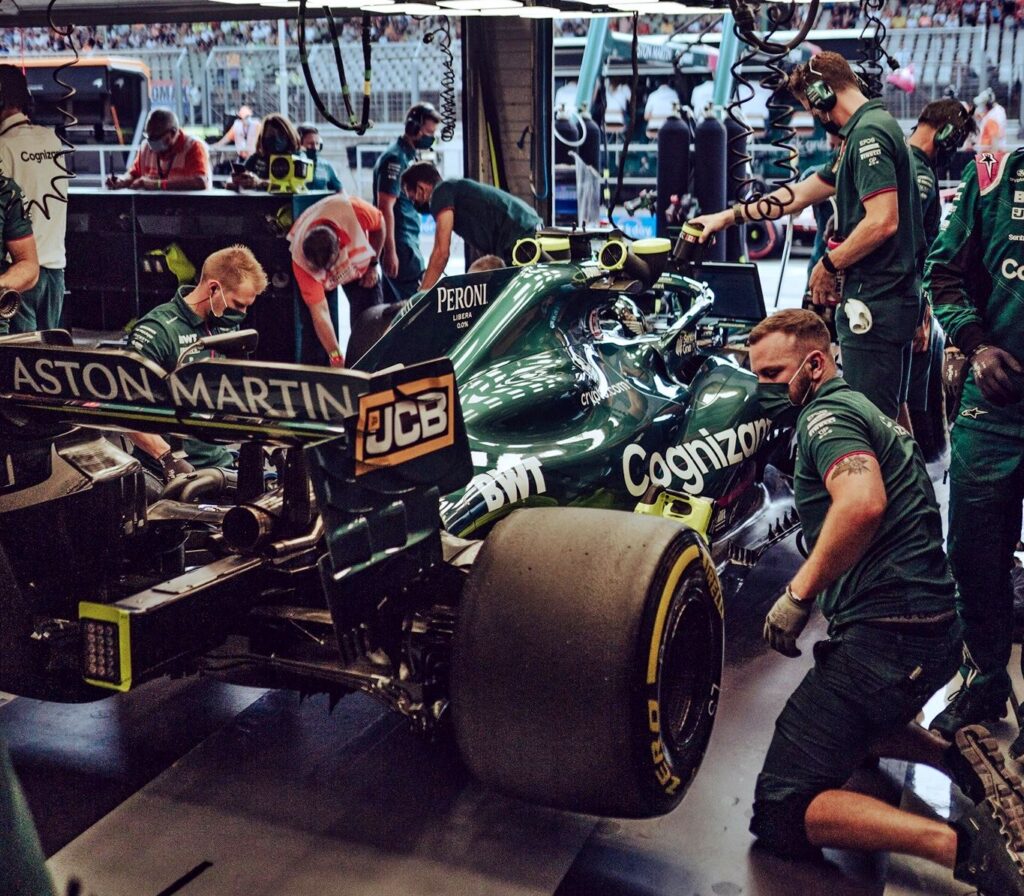 Valhalla benefits from Aston Martin's participation in F1 motorsports