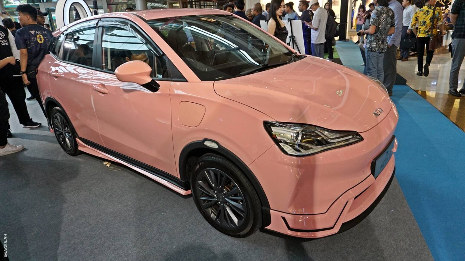 Neta V e-SUV launched, priced from RM100,000