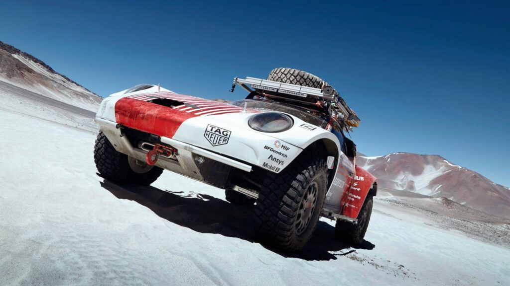 Romain Dumas sets new altitude record with Porsche 911