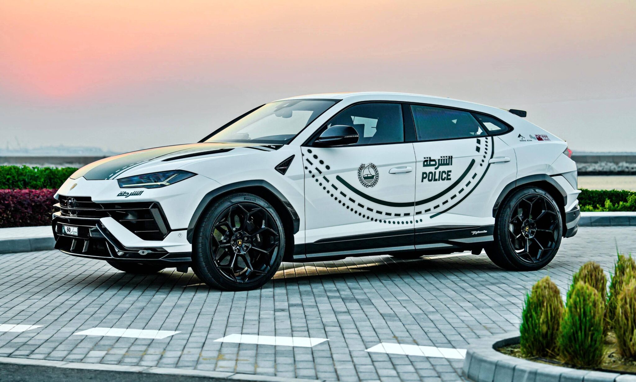 Lamborghini Urus Performante begins duties with Dubai Police