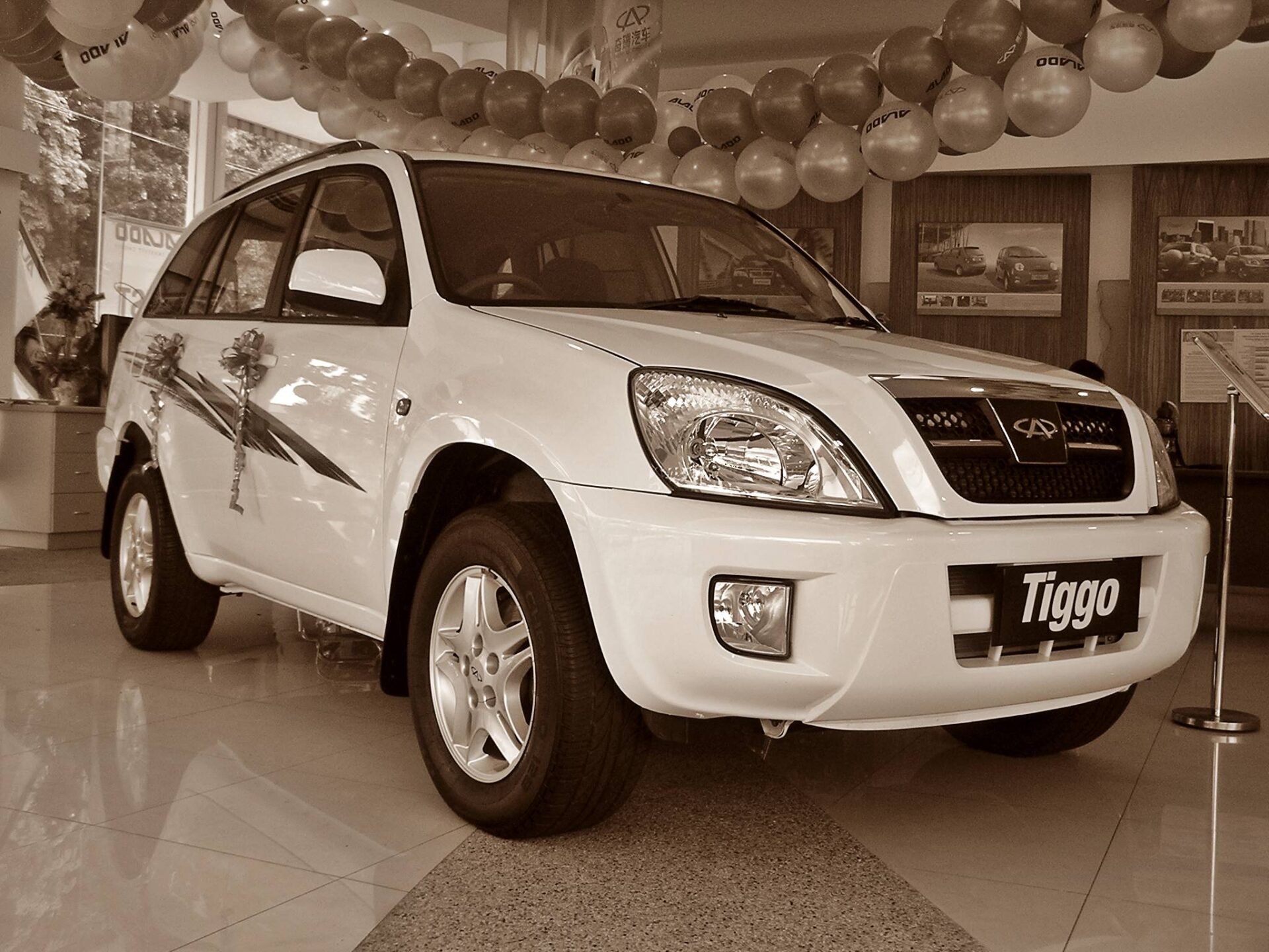 Chery introduces Tiggo 9 PHEV as flagship of SUV range