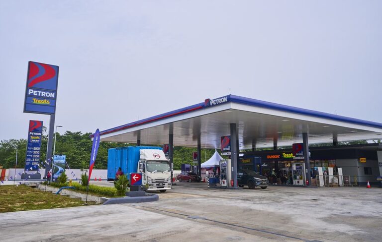 Petron opens 800th service station in Malaysia