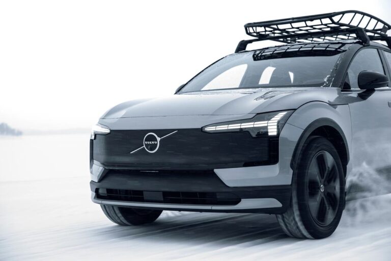 Volvo brings back Cross Country concept to EX30